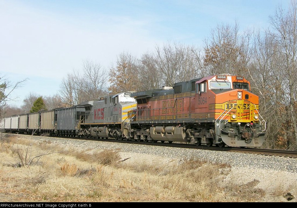 BNSF 5064